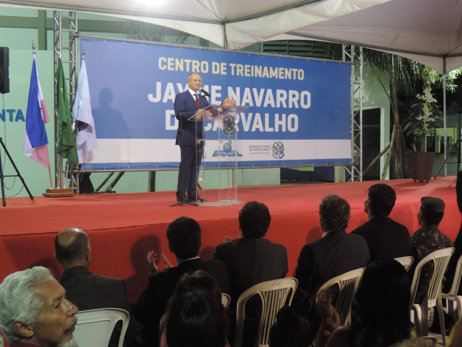 IOPES - CT Jayme Navarro de Carvalho é entregue com festa aos atletas